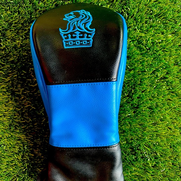 Other | Ritz Carlton Lion Logo Black Blue Fairway Wood Golf Head Cover ...